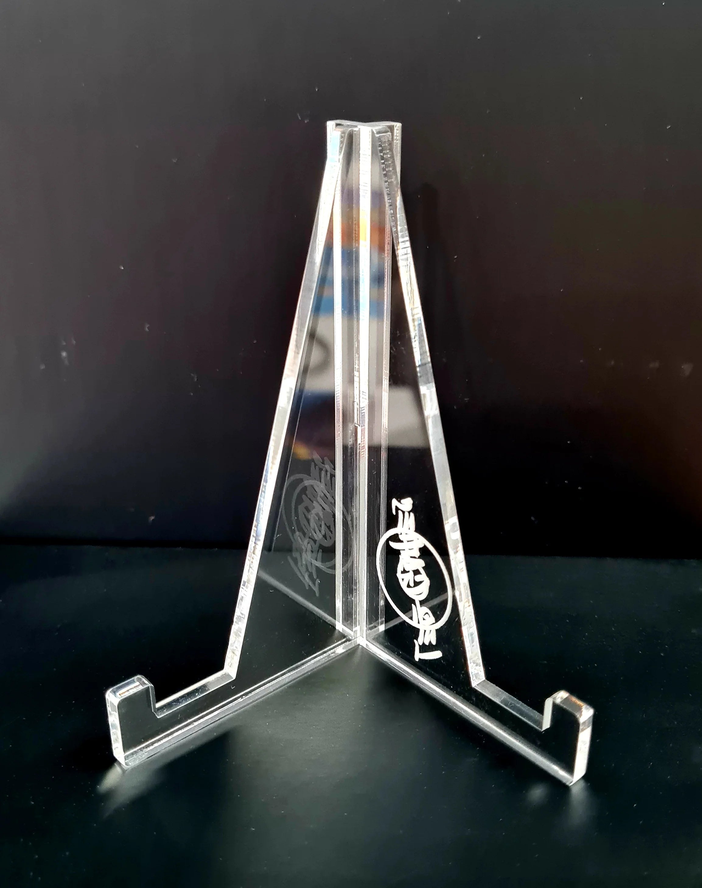 Display Stand [Card and Comic sizes] – Leo Games